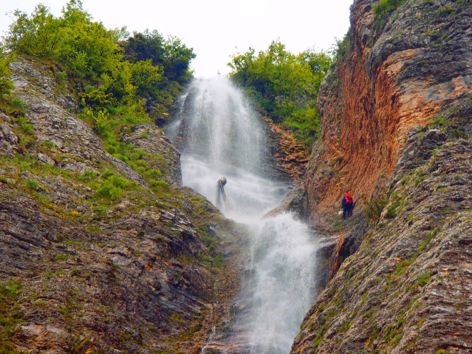 Canyoning - Caving: Καταρράκτης Κεφαλόβρυσο, Τζουμέρκα