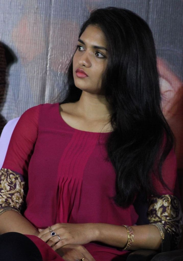 Sunaina Latest Stills - Cineway Gallery