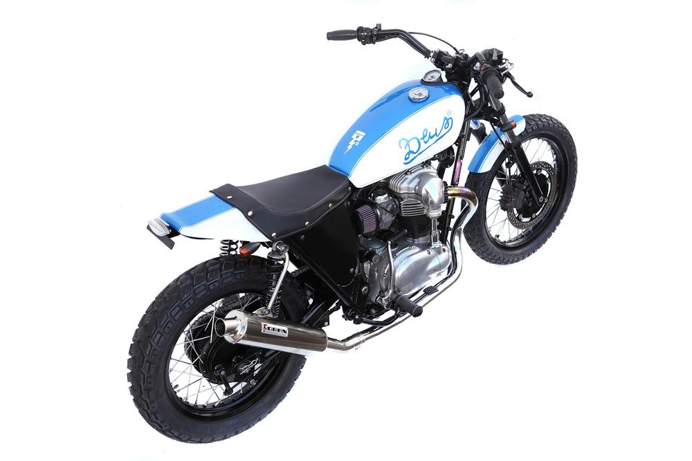 Racing Cafè: Kawasaki "Blue & White W650 Tracker" by Deus