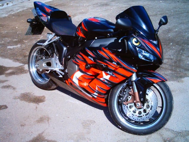 Motor Yarışı: Modifiyeli Motorlar