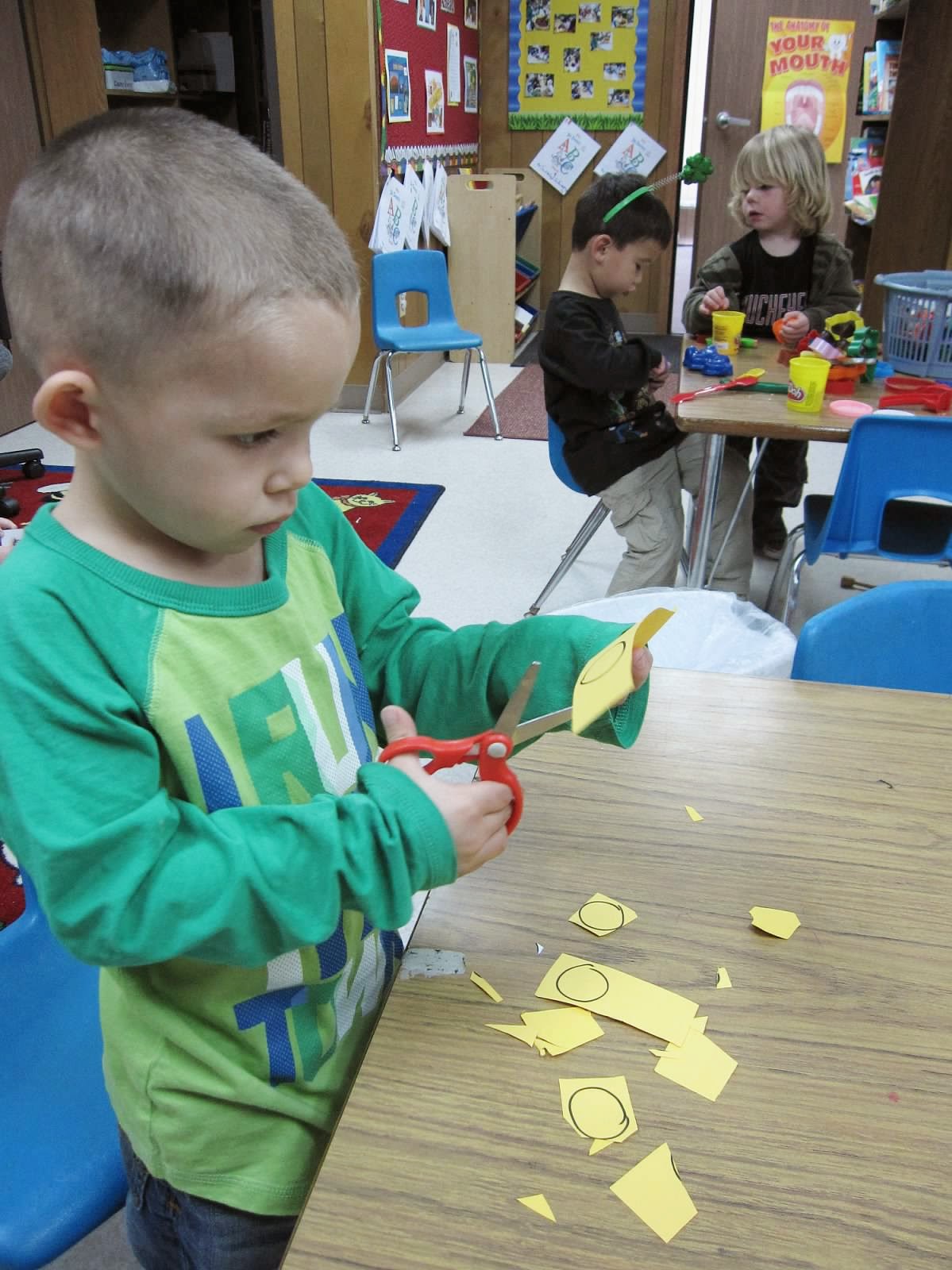 Preschool For Rookies: Craft & Writing Activity: Rainbow Pot of Gold