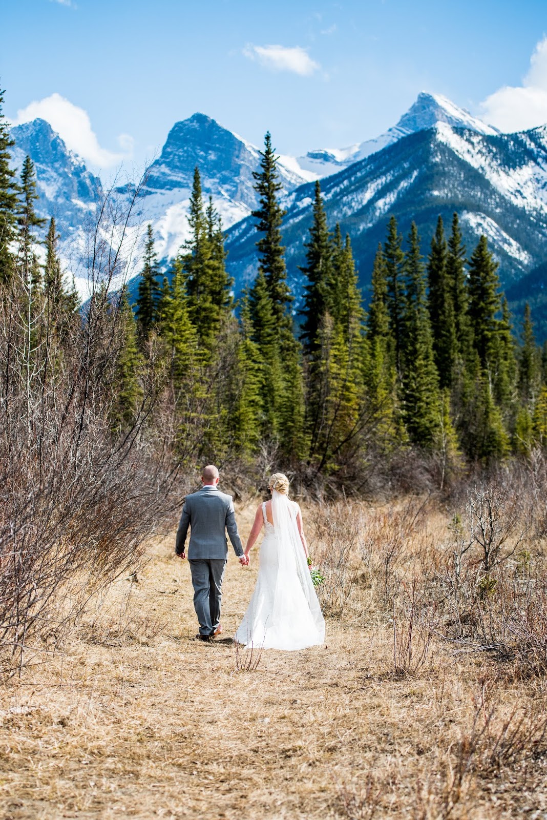 Dining Delight: An April Wedding in the Rocky Mountains