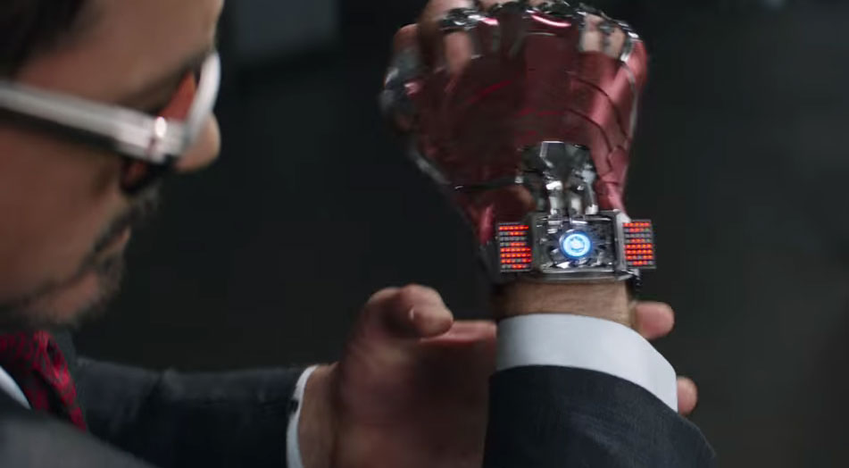 #IronManFan: Tony Stark's Iron Man Gloved-Hand in Marvel's CAPTAIN ...