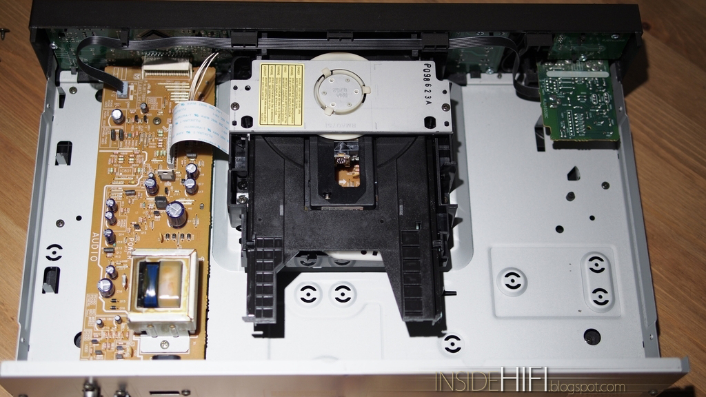 Inside Hi-Fi: Technics SL-PG590 (SL-PG590EG-K)
