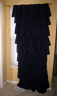 Bit of Blue Sky: DIY Ruffle Curtains