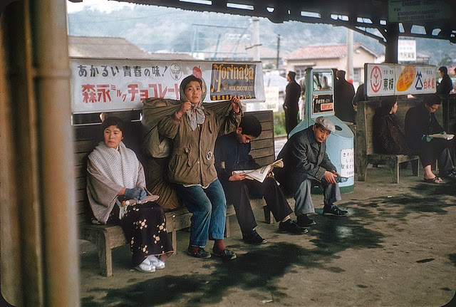 Color Photographs of Japan in the 1950s and 1960s ~ Vintage Everyday