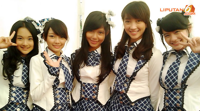 JKT 48: Kita Tegur Jika Ada yang Merokok di Tempat Umum - FAN48