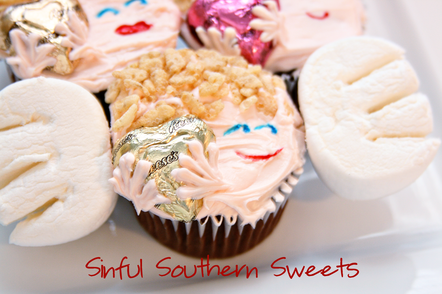 Sinful Southern Sweets: Cutie Cupid Cupcakes