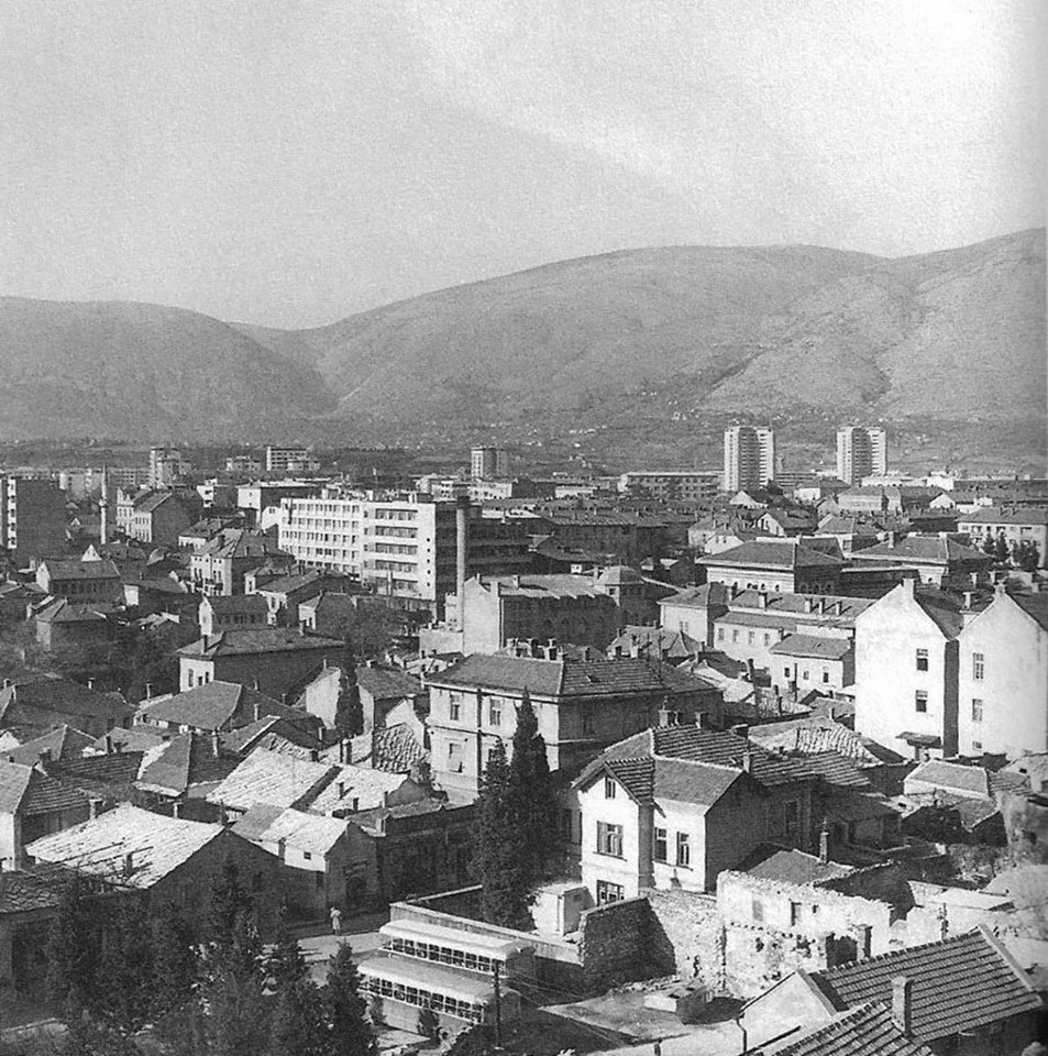 spagosmail: Stare slike pričaju: Mostar iz 1964, panorama sa nebodera