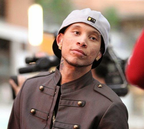 "Teach Me How To Dougie" Rapper JayAre Of "Cali Swag District" Dead At 25