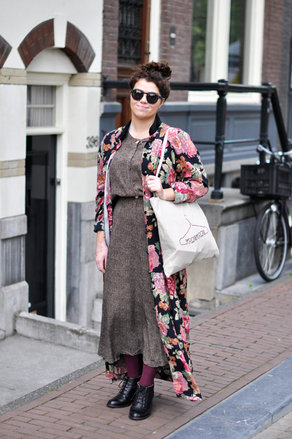 Dam Style: All The Flowers