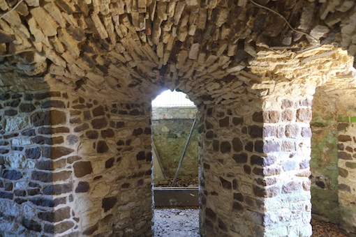 English Buildings: Wing, Buckinghamshire