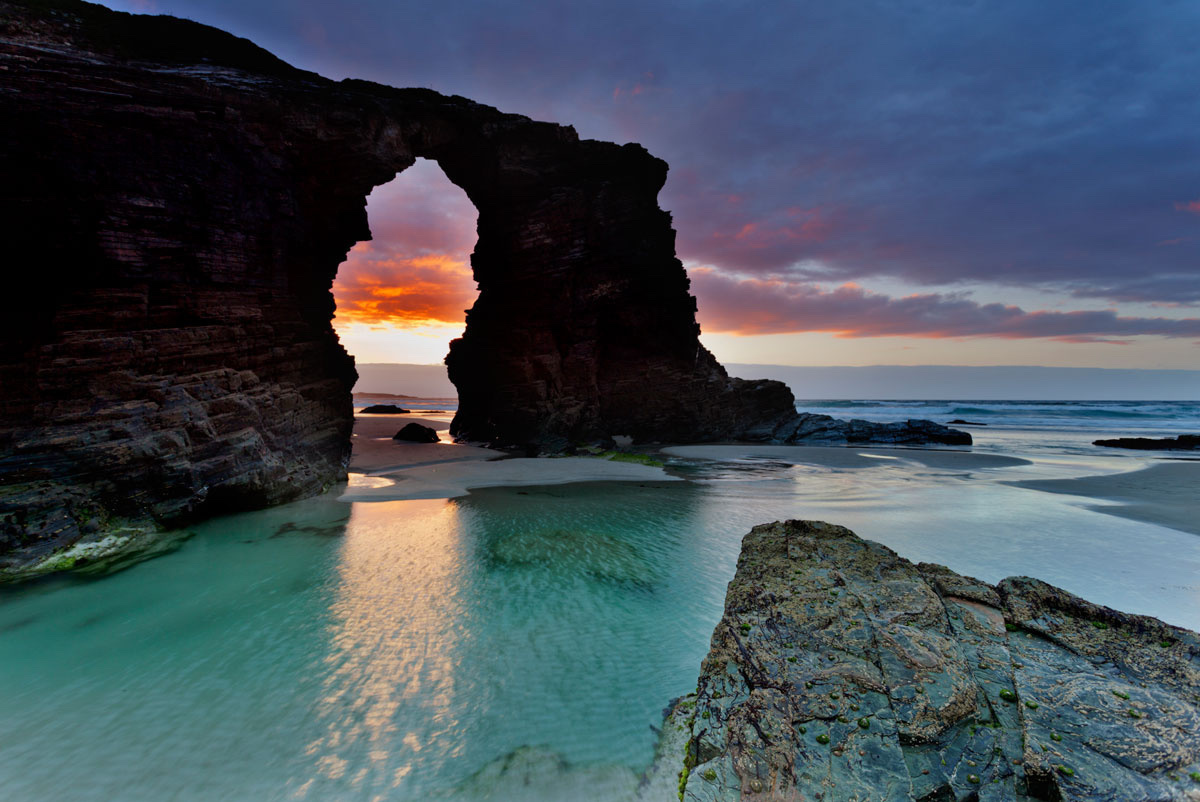 Praia das Catedrais en Ribadeo, Lugo ~ UN BALCÓN GALLEGO