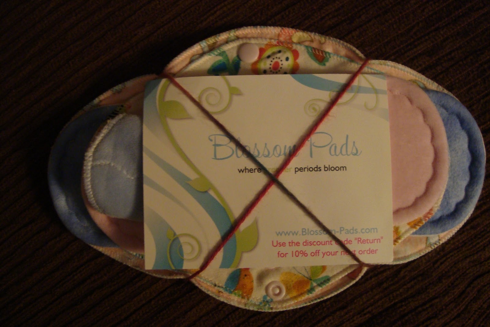 Trying To Go Green: Blossom-Pads Review