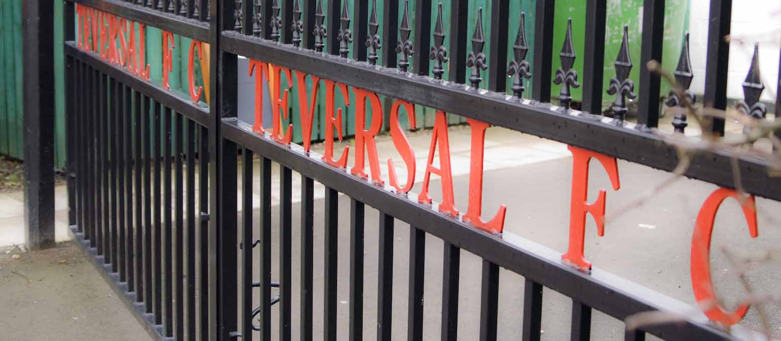 No Clash Of Colours: 09 February 2013 - Teversal v Rossington Main