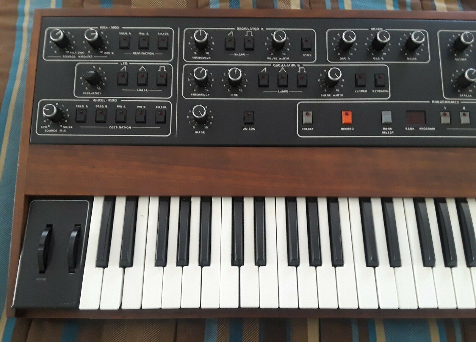MATRIXSYNTH: Sequential Circuits Prophet 5 Keyboard Synthesizer SN 6099