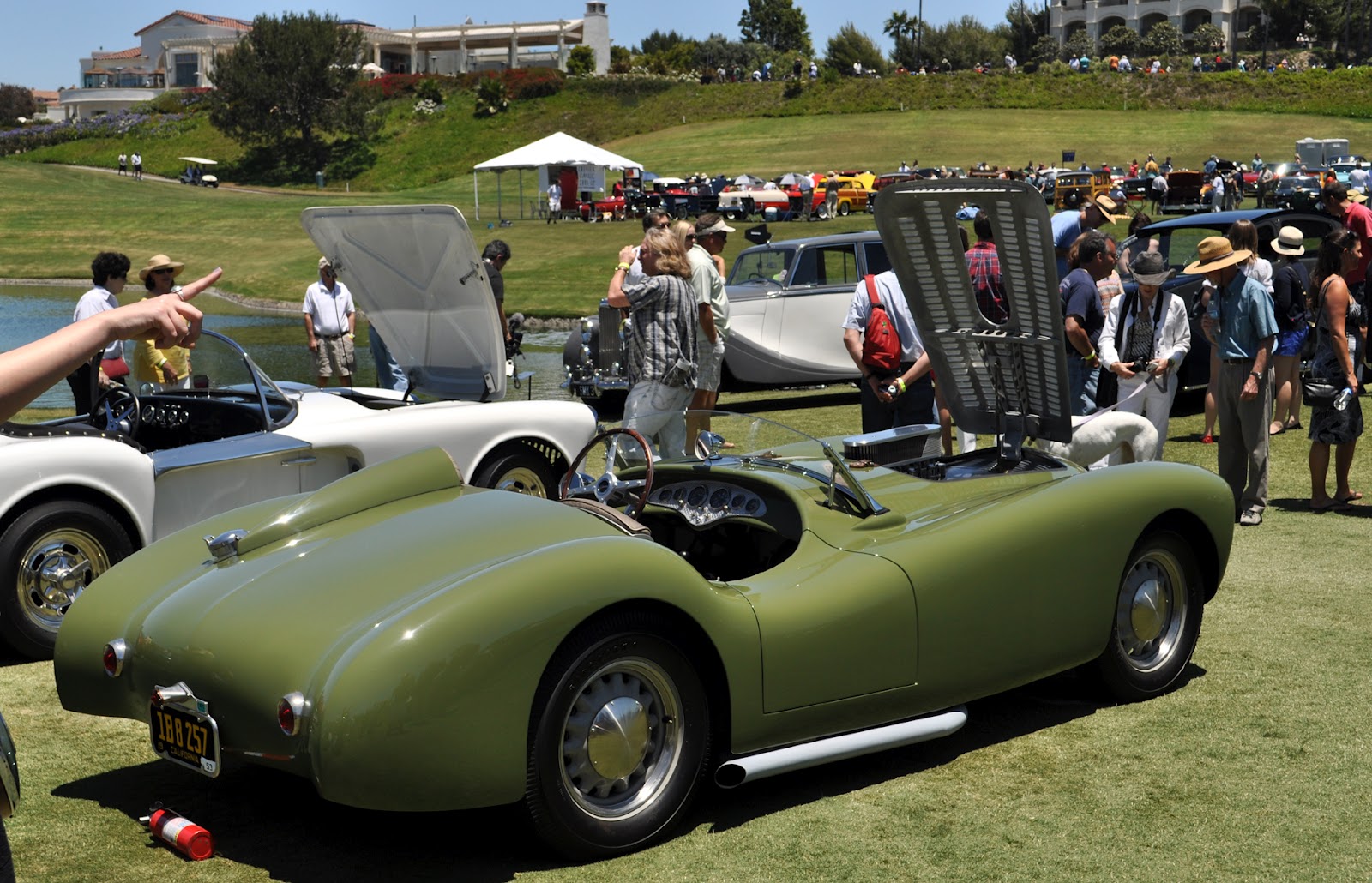 ELECTRIC CAR: Jerry Wood's 1953 Glasspar G2, with a 331 hemi, and he's ...