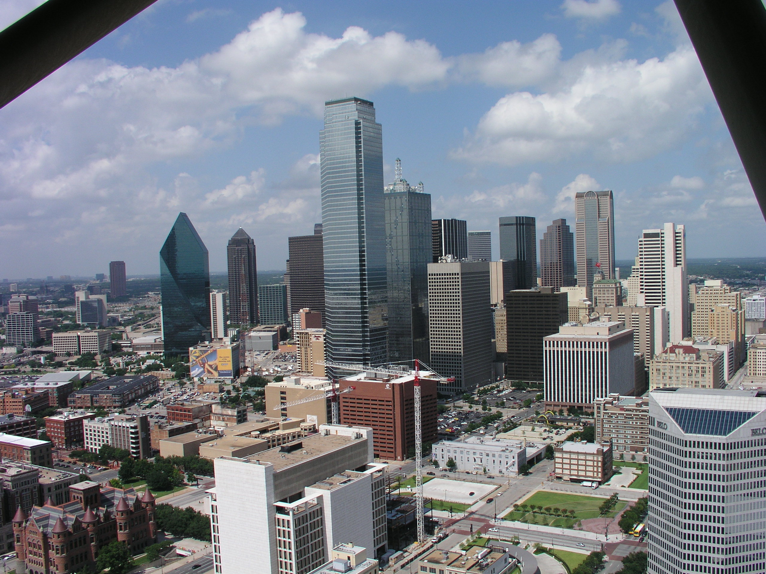 DVP's JFK ARCHIVES: DEALEY PLAZA PHOTOS AND SLIDESHOW (FROM JUNE 2004)