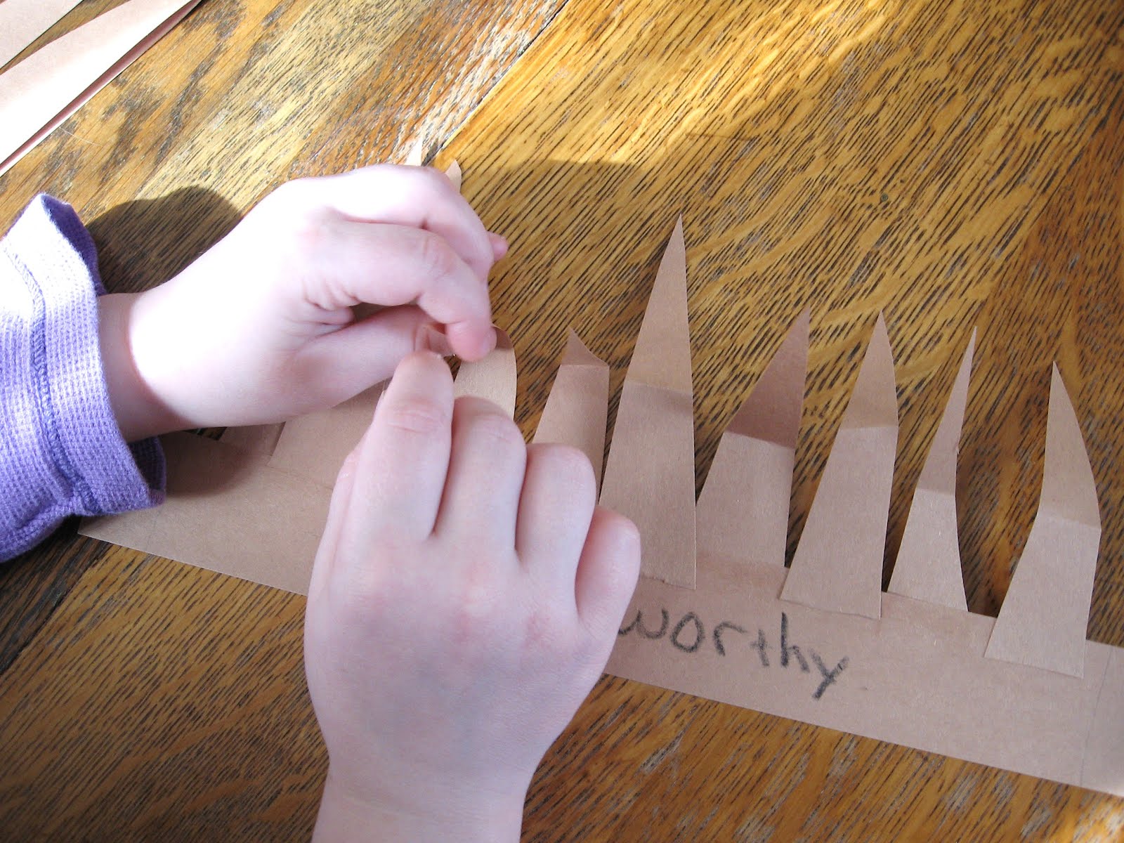 Almost Unschoolers: Christly Crowns - Easter Craft
