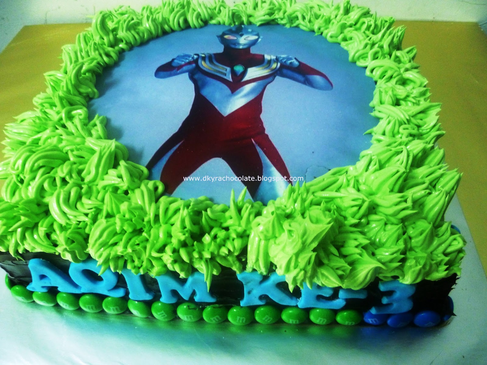 D' Kyra Chocolate Homemade: [ULTRAMAN BIRTHDAY CAKE]