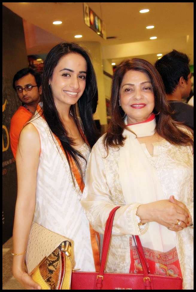 Behad Telefilm Red carpet pictures | Myipedia | TVC, Entertainment and ...