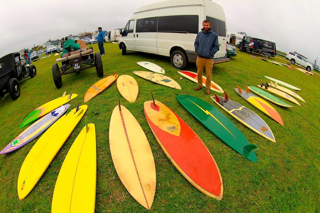 vintage surfboard collector UK: Surf meet at Lusty Glaze