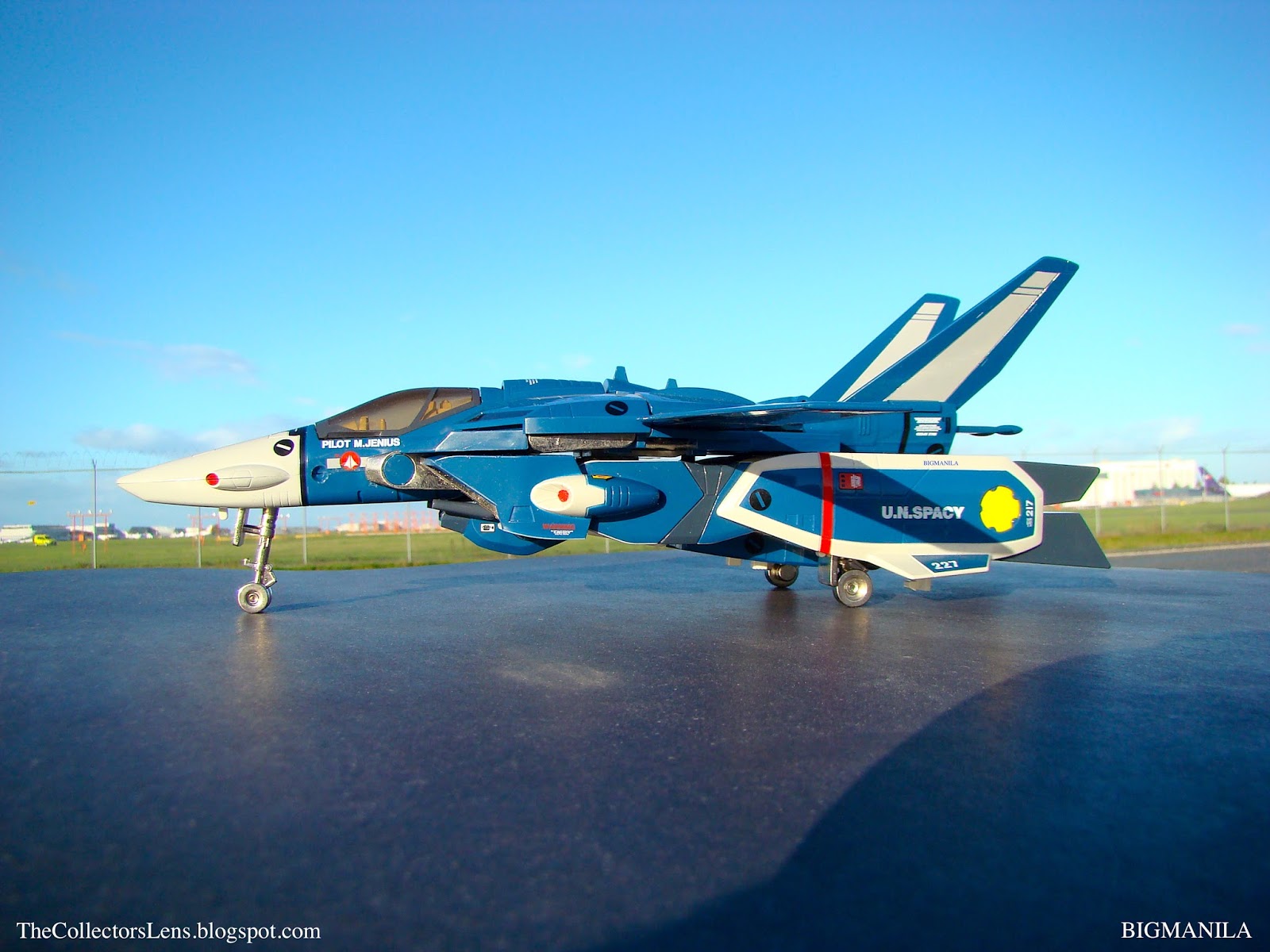 .: Max Sterling - Robotech / Macross by Matchbox 1985