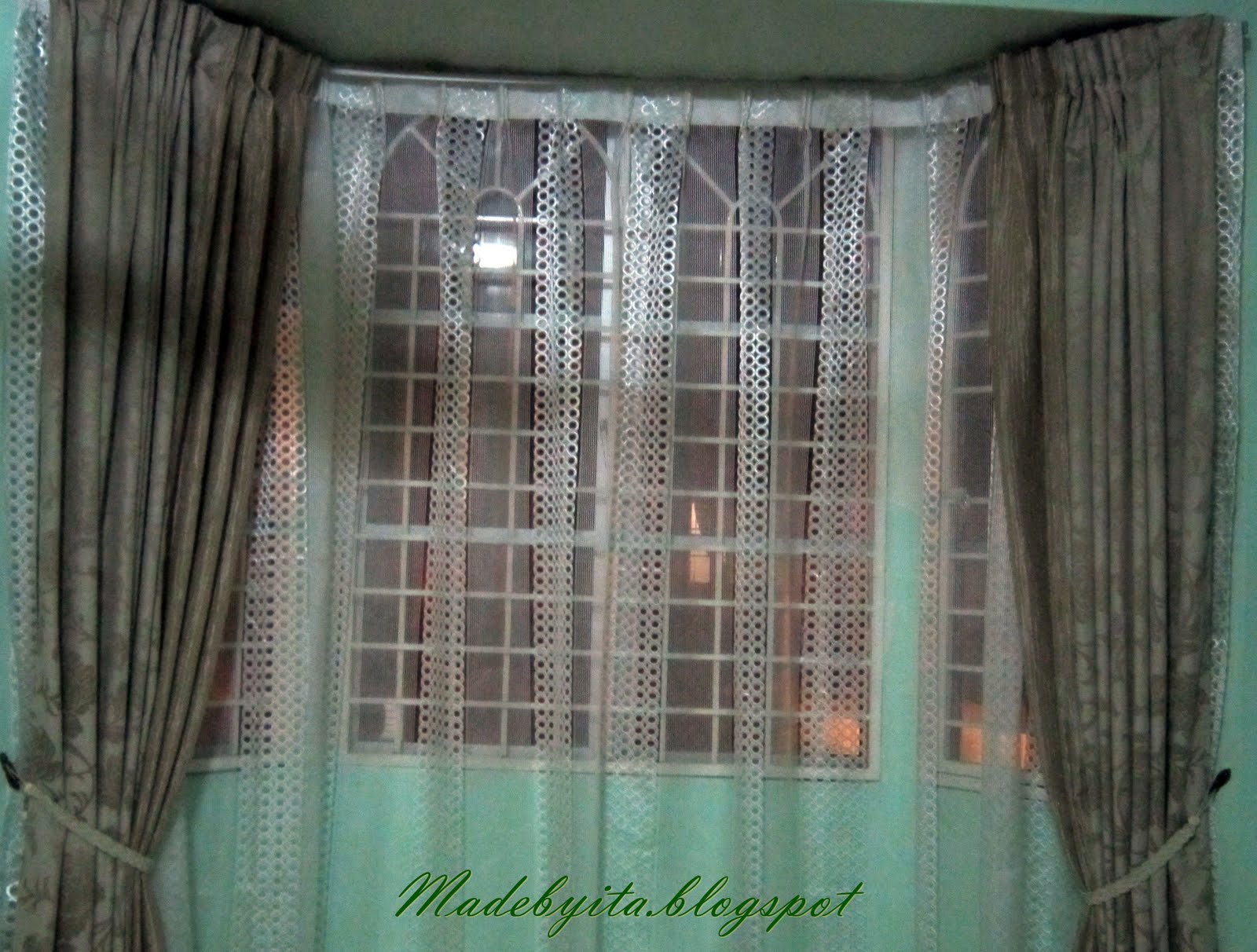 Made by Ita: Langsir bersambung..:)