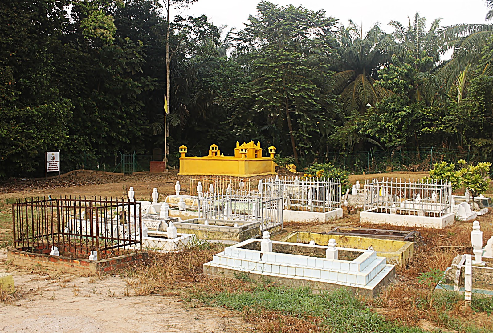 Sang Ekstasi: Makam Dol Said, Taboh, Naning Melaka