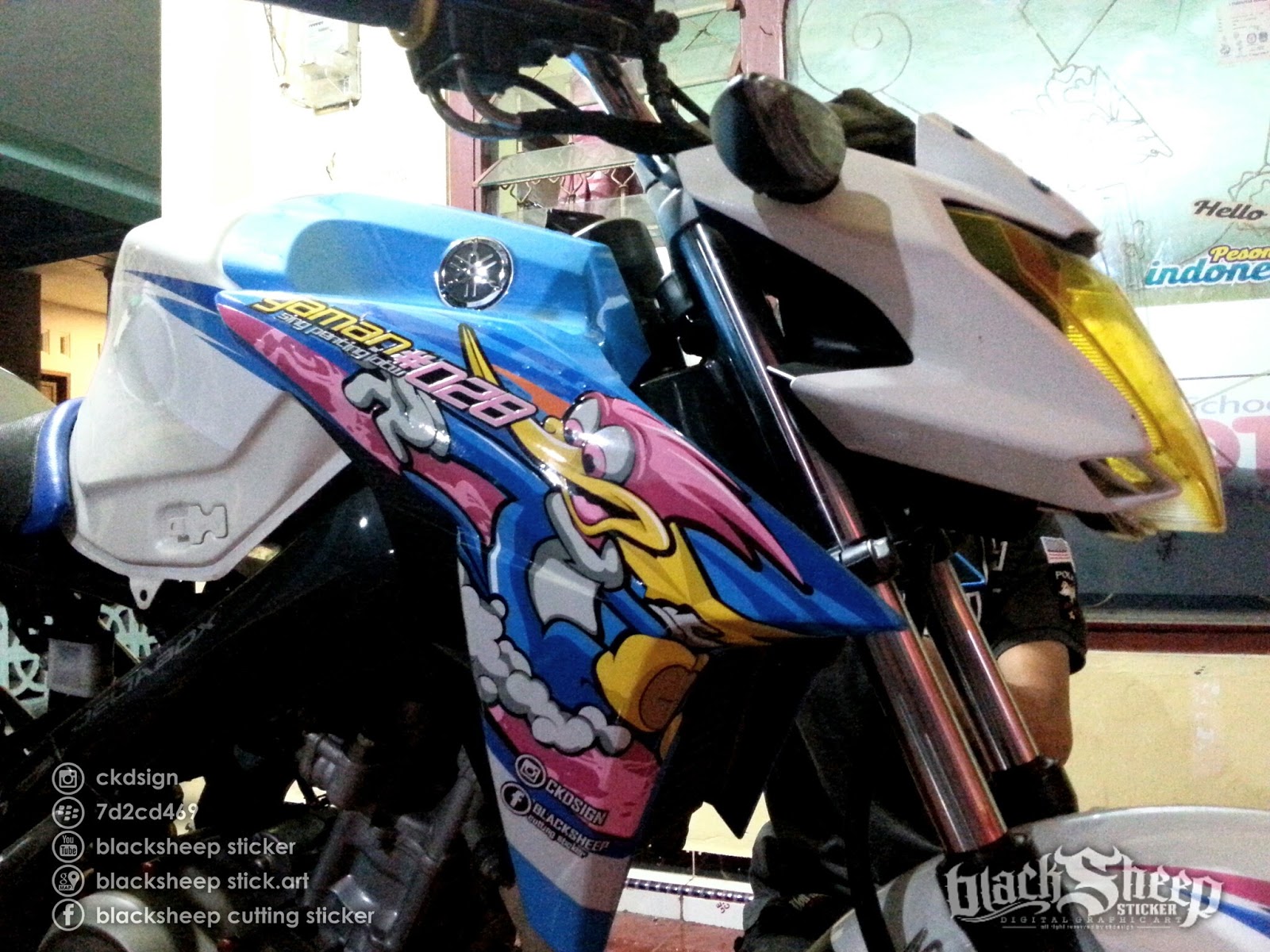 Gambar Modifikasi Stiker Motor Vixion | Modif Sticker