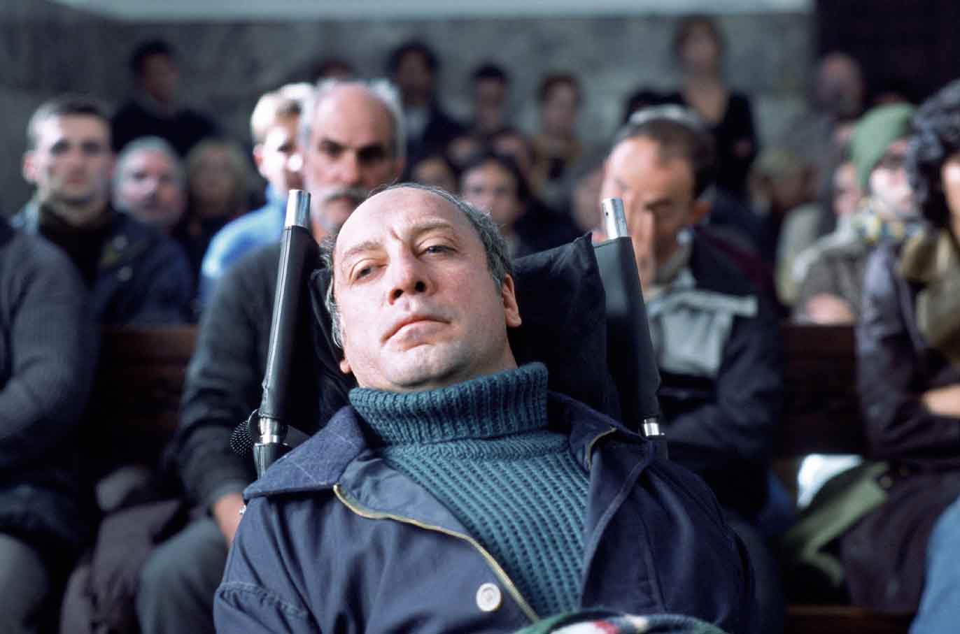 CINESTONIA: Mar adentro (2004) - Alejandro Amenábar
