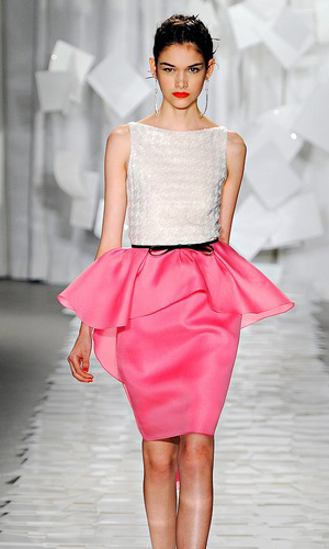 Top 10 Hottest Fashion Trends Right Now | Your Miscellaneous News