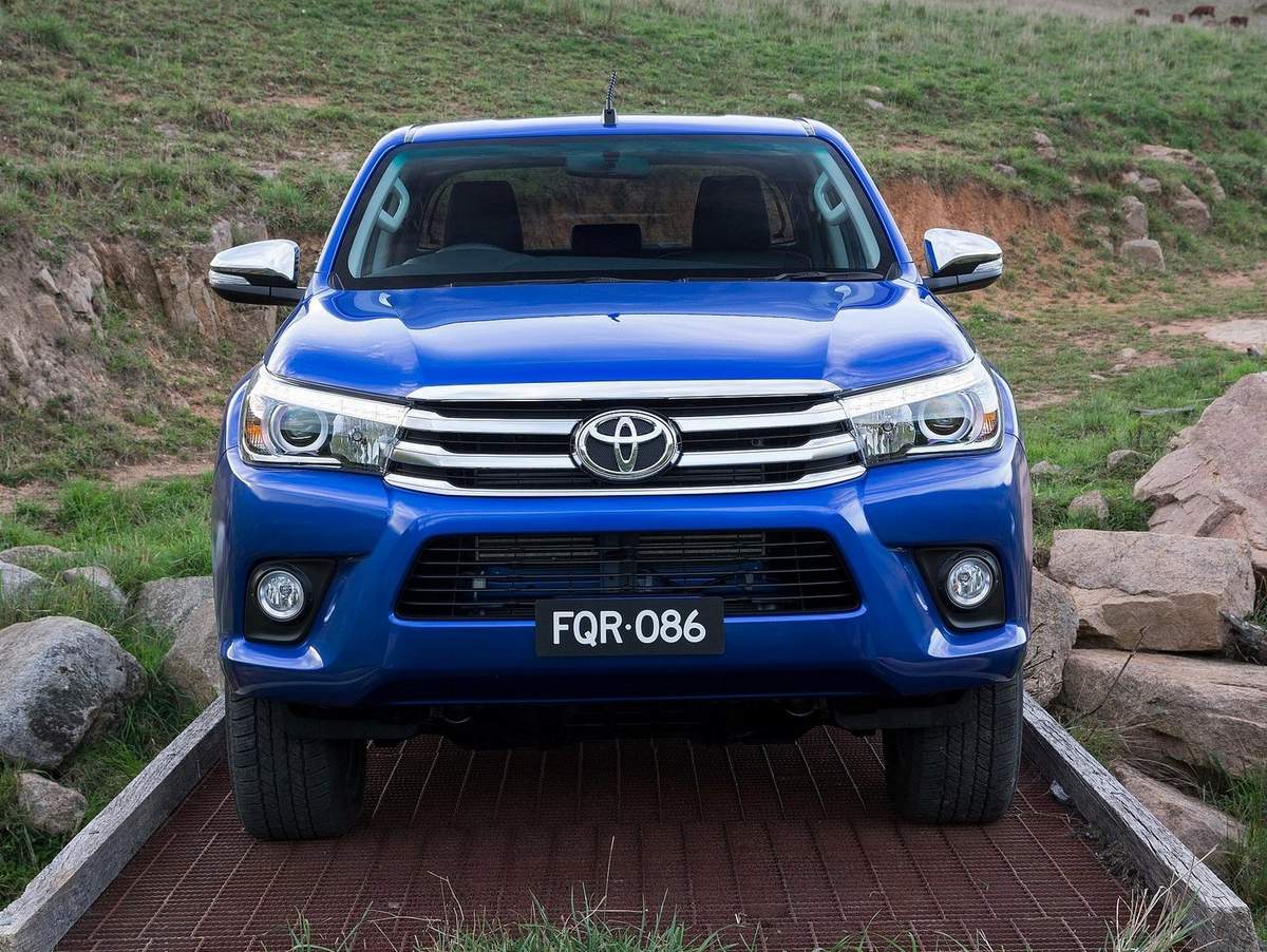 Nova Toyota Hilux 2016: fotos e especificações oficiais
