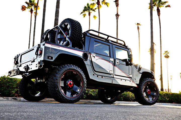 First Choice Wheels and Tires: Hummer H1 with KMC XD Series Wheels
