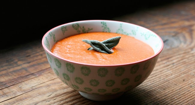 Recette de potage d’hiver à la tomate et aux aromates ~ Manger Bio ...