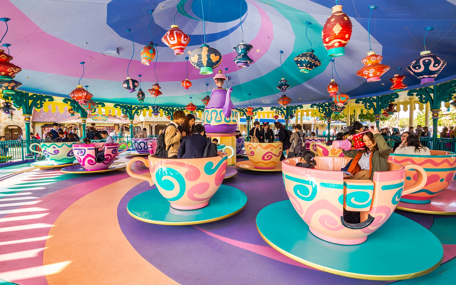 A Chromatic Tea Party