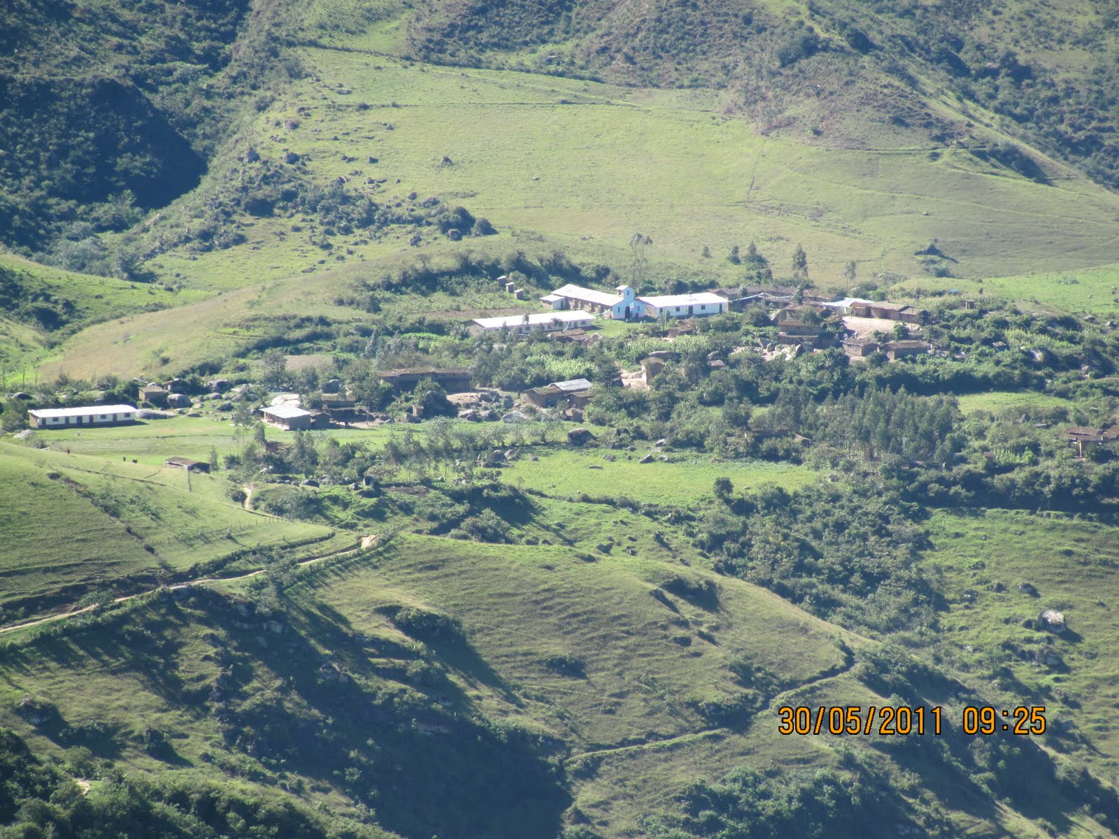 Valle Río Sangana FOTOS: Valle río Sangana