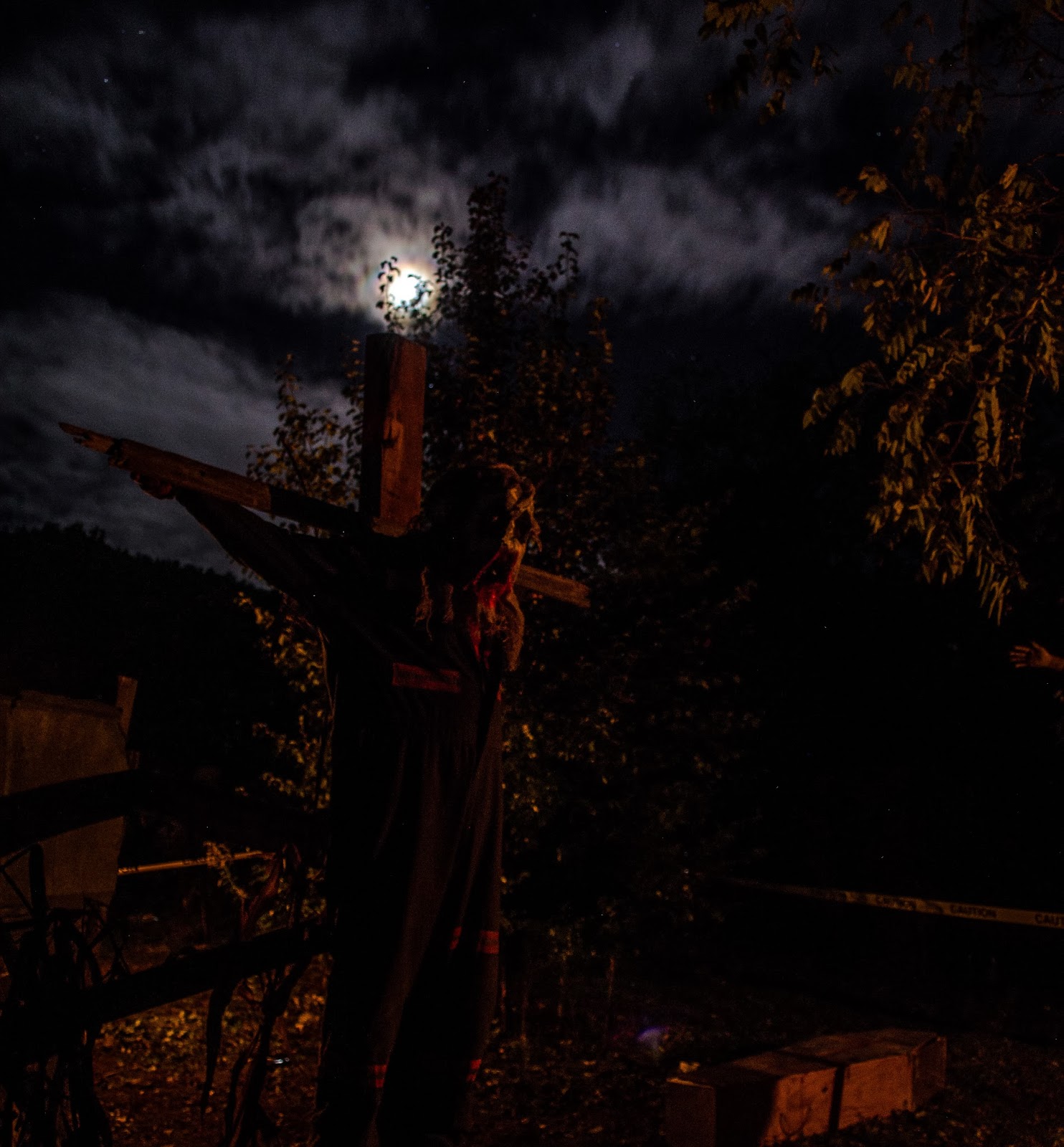 Something wicKED this way comes....: Backwoods Haunted House presents ...