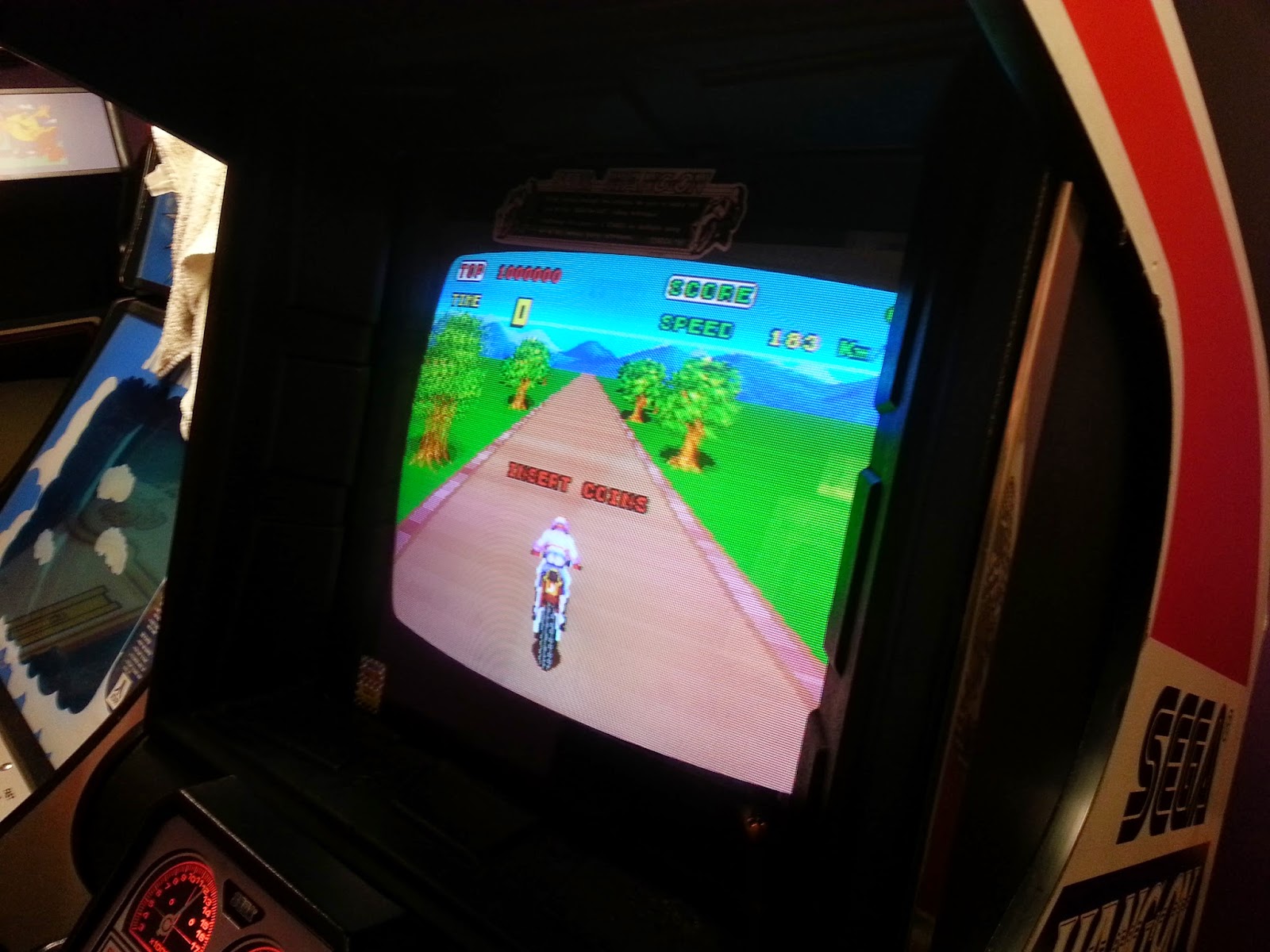 Enduro Racer. Resurrected... | ukVac: UK's Video Arcade Collecting