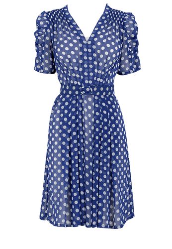 The Shoppers: PEARL FOR PEACOCKS