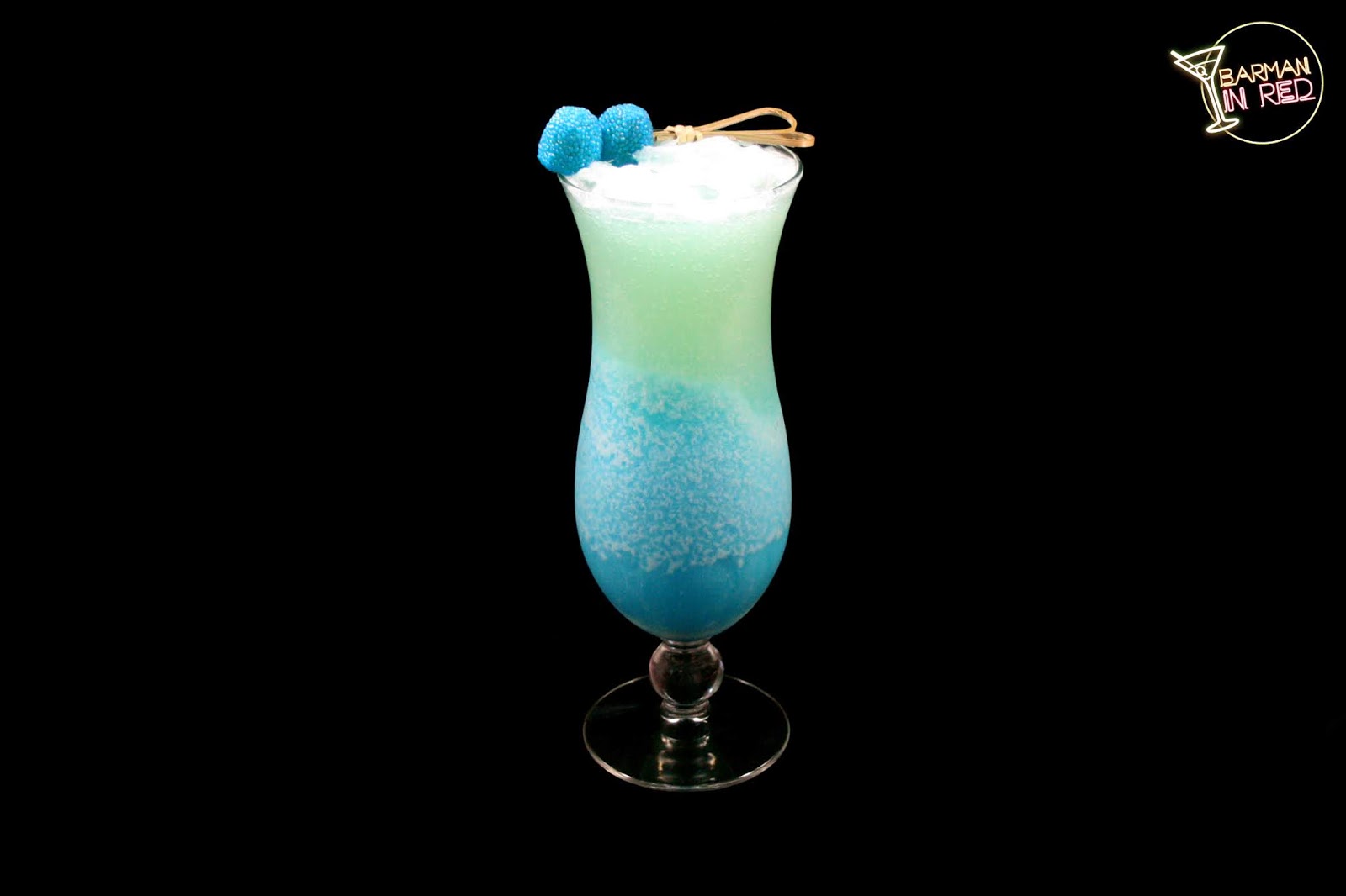 Cócteles con ron: cóctel Coco Azul