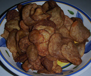 FOODSTUFF FINDS: Guinness Crisps (Burt’s Potato Chips @BurtsChips) [By ...