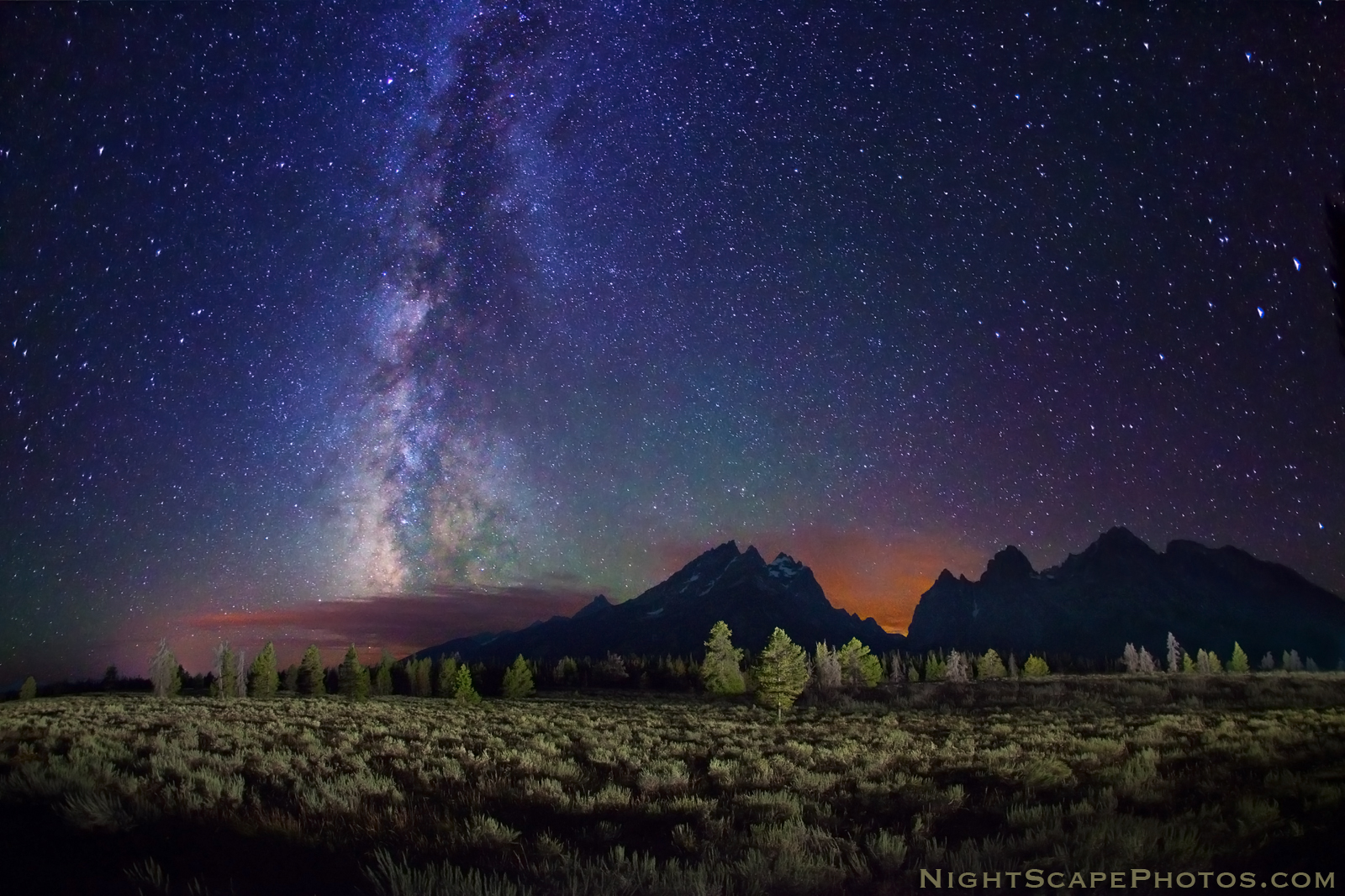 Into The Night Photography: How to Photograph Milky Way NightScapes