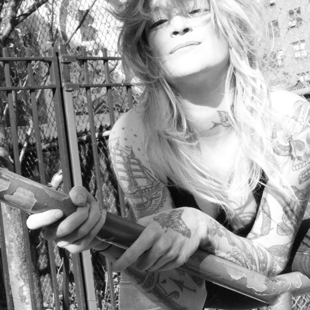 KAHLEN RONDOT : ASÍ LUCE AHORA