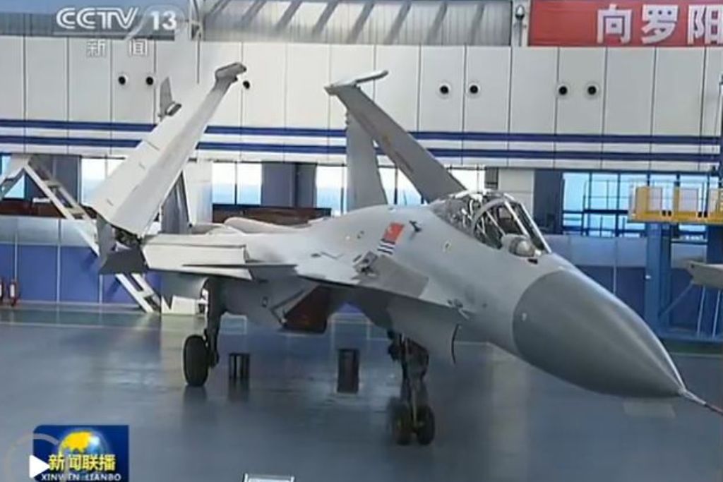 Chinese J-15 Flying Shark Carrier Borne Fighter Jet | Chinese Military ...