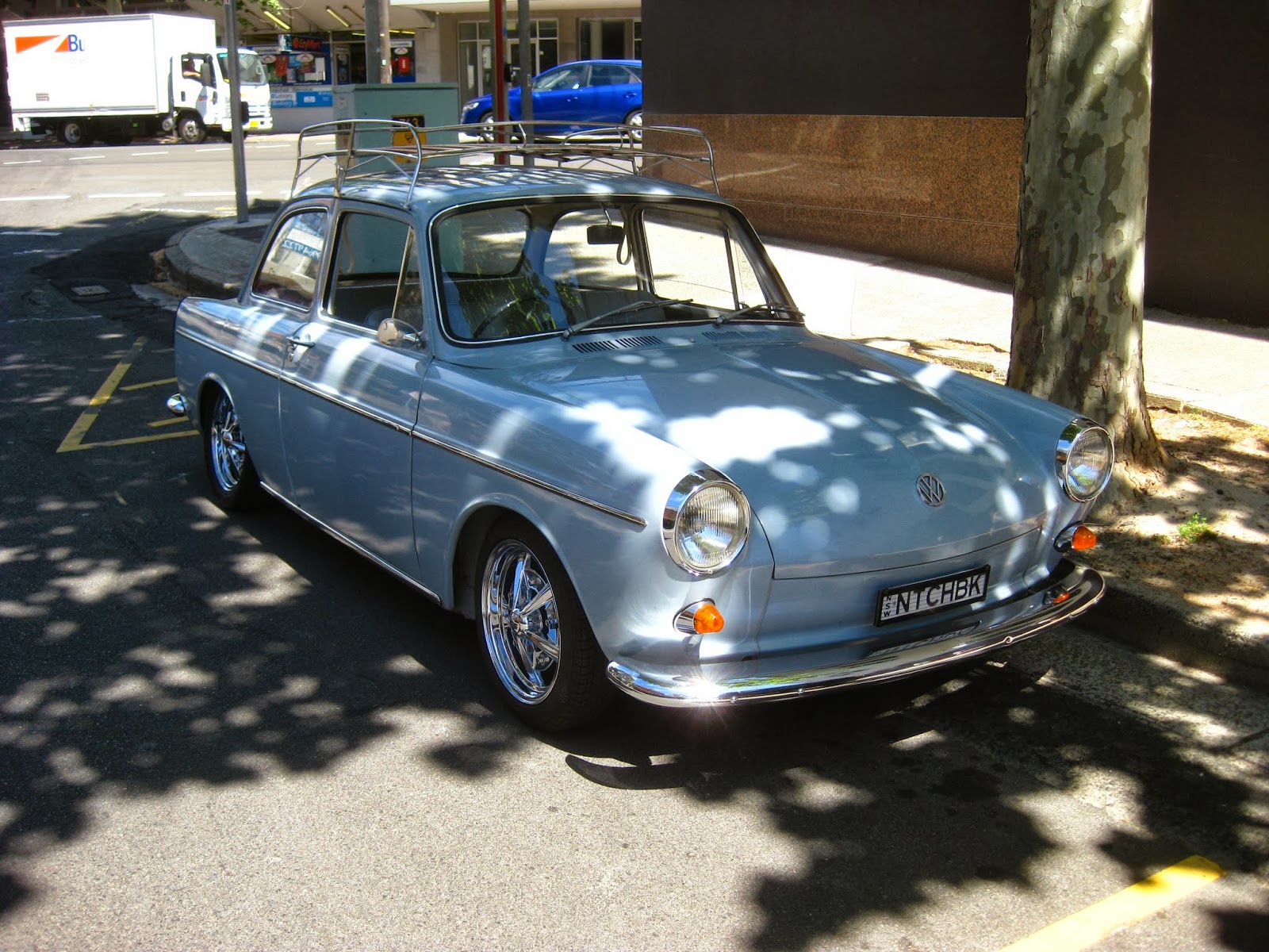 Aussie Old Parked Cars: 1967 Volkswagen Type 3 1600 Notchback