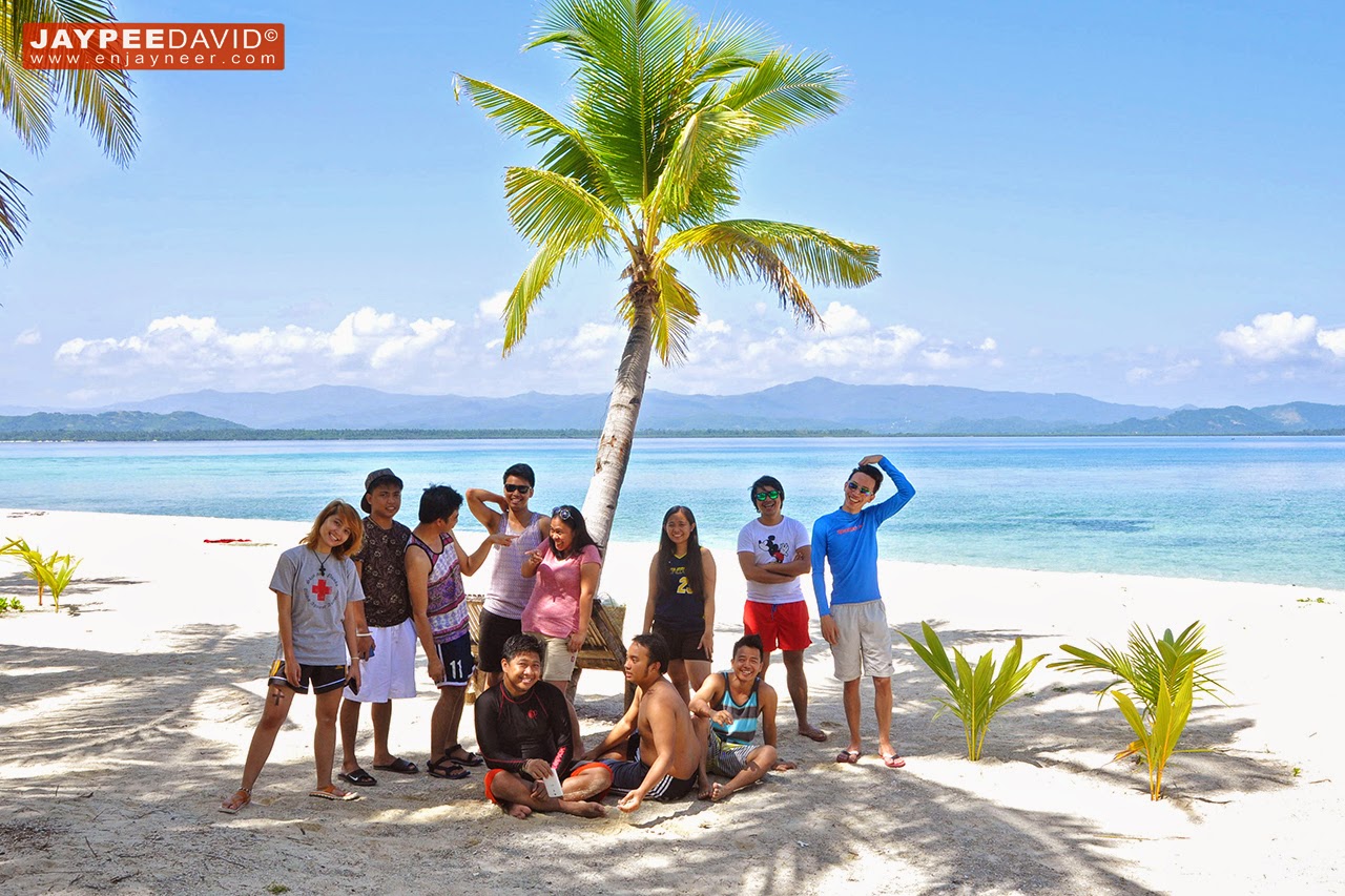 Heart of the Philippines: Maniwaya & Mongpong Islands | Marinduque