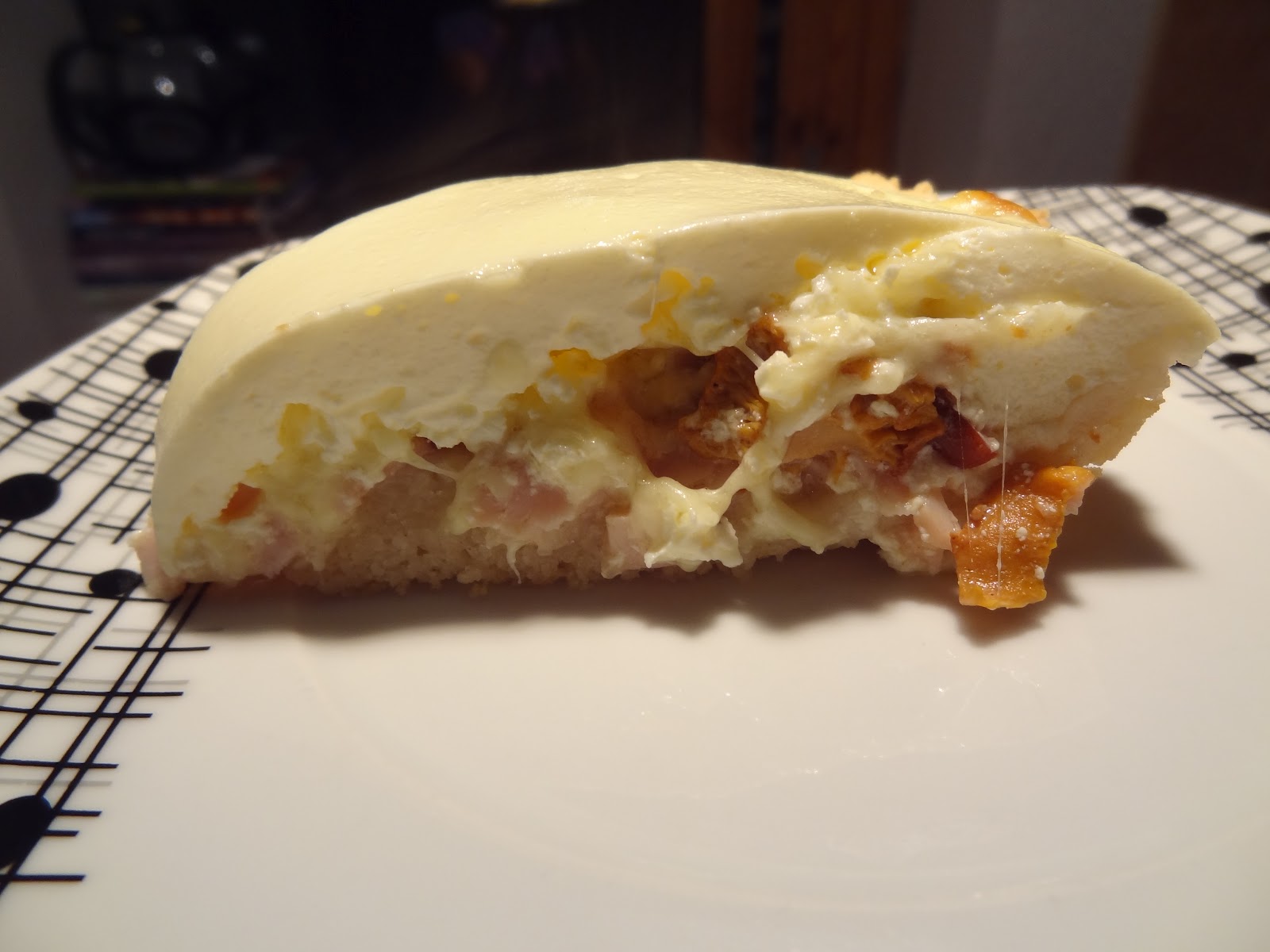 Kati tegemised: Kukeseene-singipirukas