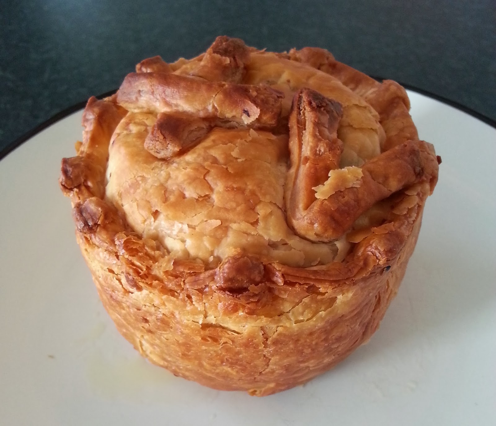 Pierate - Pie Reviews: Simon Simple spices up the competition