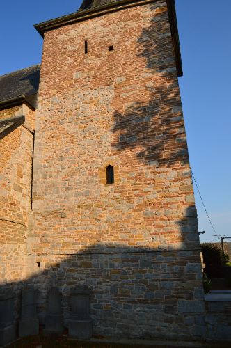 Romaanse kunst en architectuur: Eglise Sainte-Geneviève te Florée ...